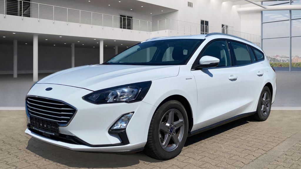 Ford Focus Cool & Connect – Pro Cars